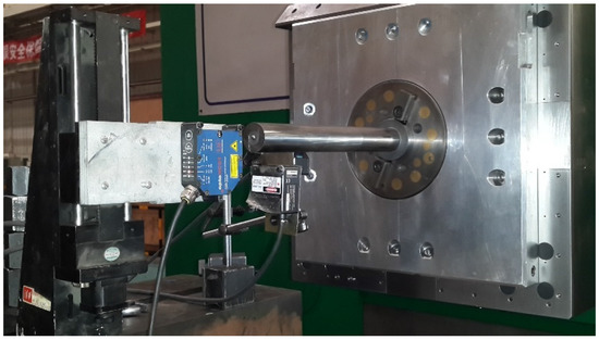 A Temperature Sensor Clustering Method for Thermal Error Modeling of Heavy Milling Machine Tools