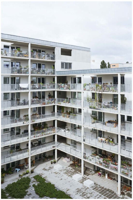 Space-Containing Façades: Mediating Environmental, Social, and Urban ...