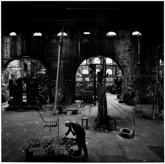 More than a Man, Less than a Painter: David Smith in the Popular Press ...