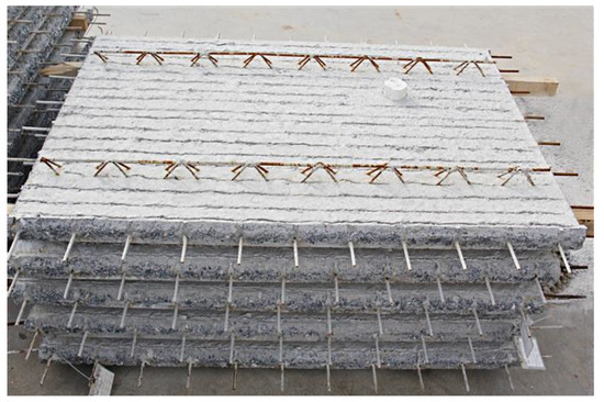 The Effect of Steel Trusses on the Mechanical Performance of Laminated ...