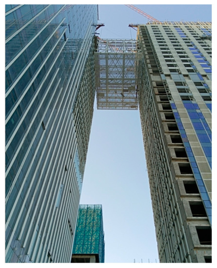 Integral Lifting of Steel Structure Corridor between Two Super High ...