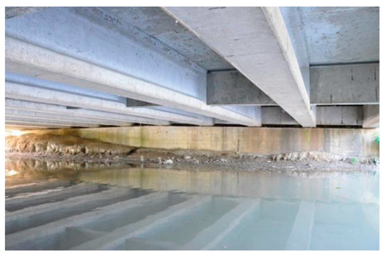 Non-Linear Analysis of R.C. and P.R.C. Girder Bridges