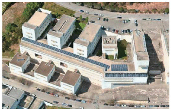 A Comprehensive Review of Existing and Pending University Campus Microgrids
