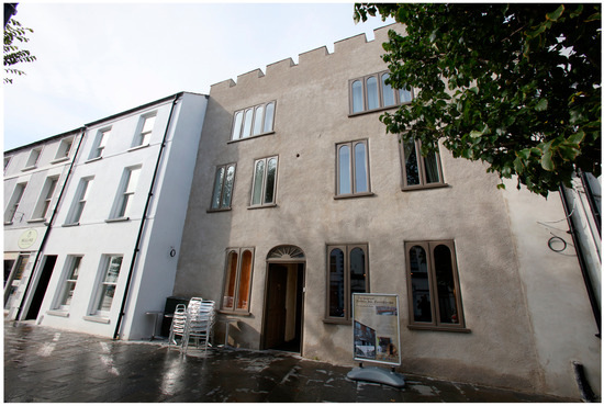 The Battle for ‘Authentic’ Heritage: The Case of the Dobbins Restoration