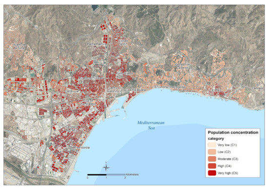 Land | Free Full-Text | Mapping the Risk of COVID-19 Contagion at Urban ...
