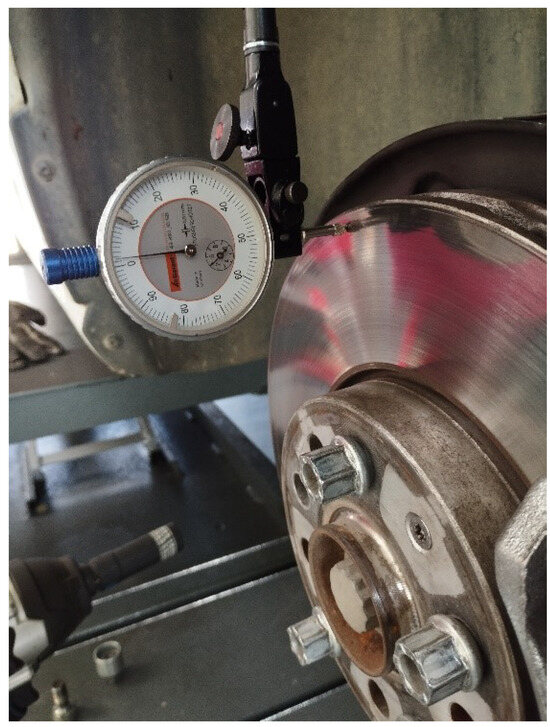 Brake Disc Deformation Detection Using Intuitive Feature Extraction and ...