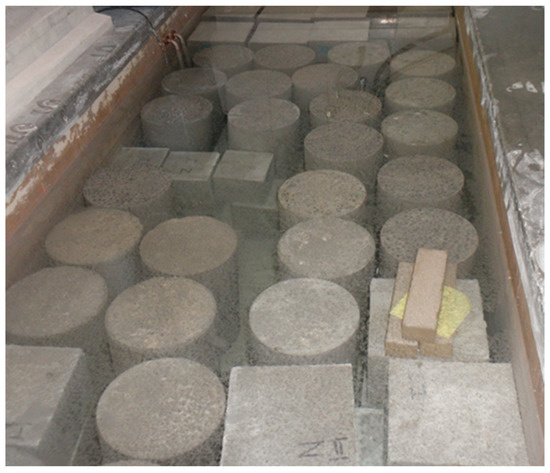 Effect of Moisture Condition of Structural Lightweight Concretes on ...