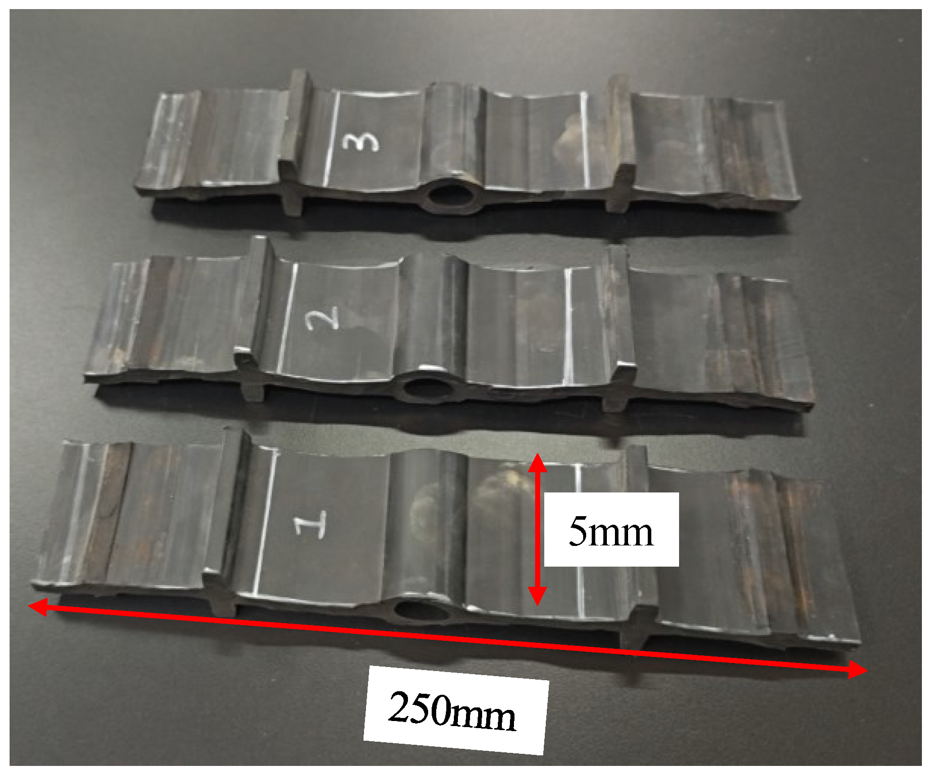 Numerical Modeling and Optimization Design of Embedded Rubber Waterstops in Tunnel Lining
