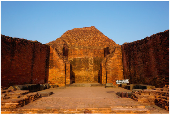 Temple-Monasteries, Buddhist Monks, and Architectural Exchange Between ...