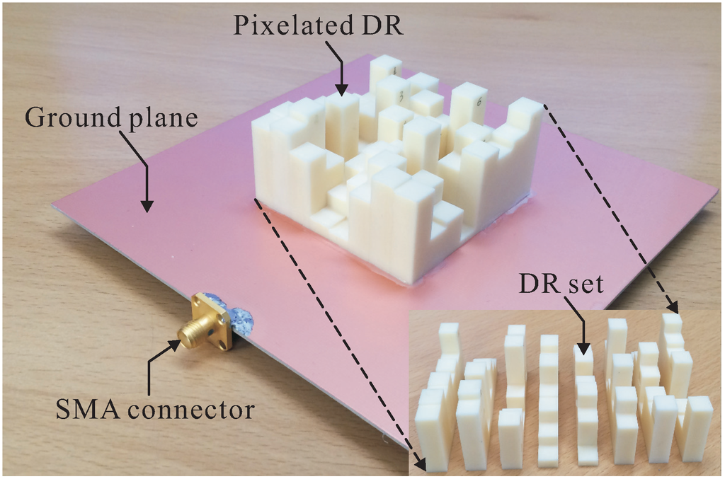 A Wideband Circularly Polarized Pixelated Dielectric Resonator Antenna