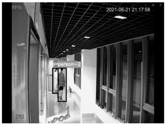 An Indoor Positioning Method Based on UWB and Visual Fusion