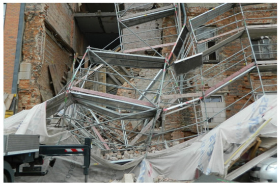 Analysis of Reasons for the Structural Collapse of Historic Buildings