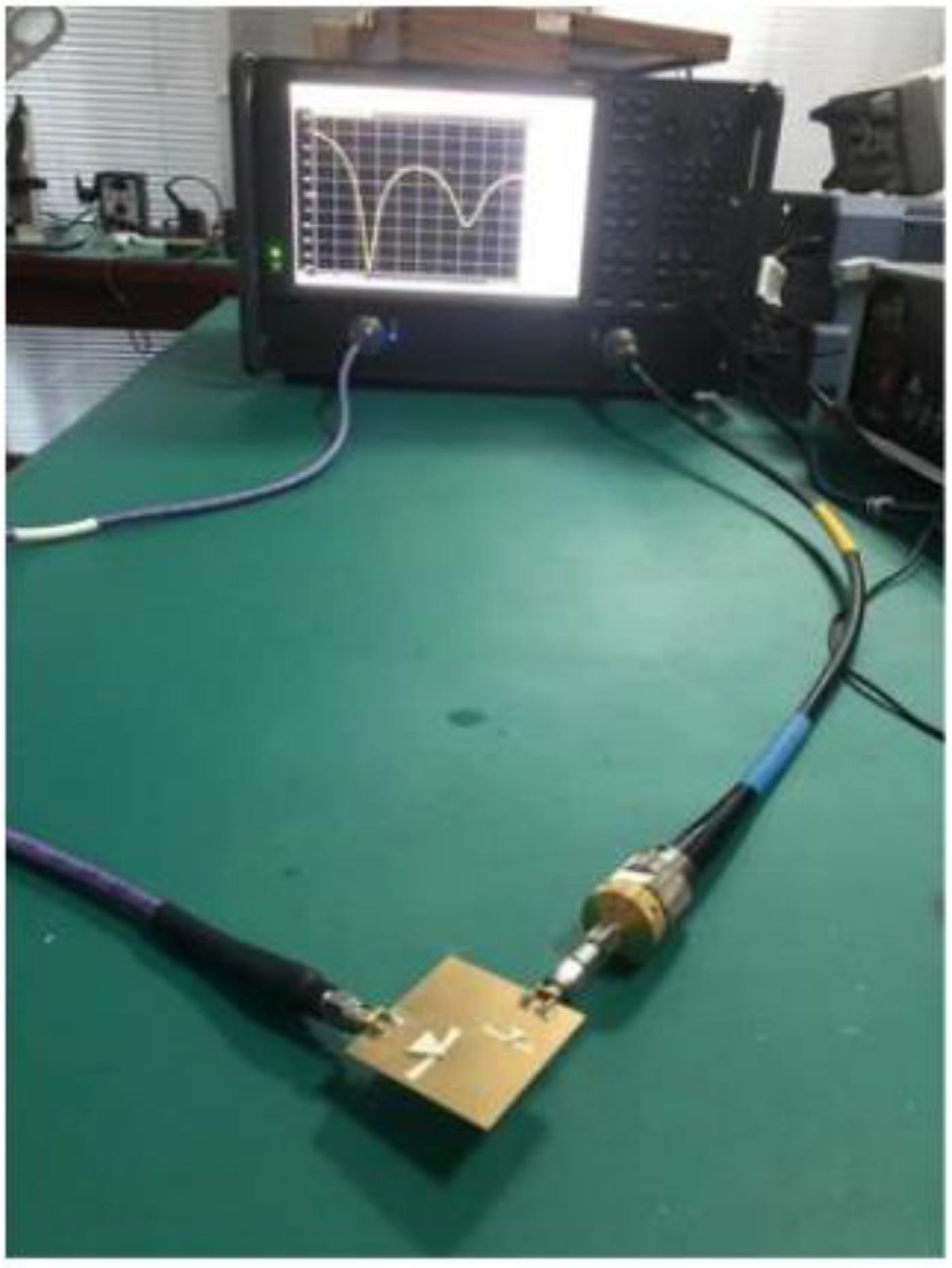 A Complementary Split-Ring Resonator (CSRR)-Based 2D Displacement Sensor